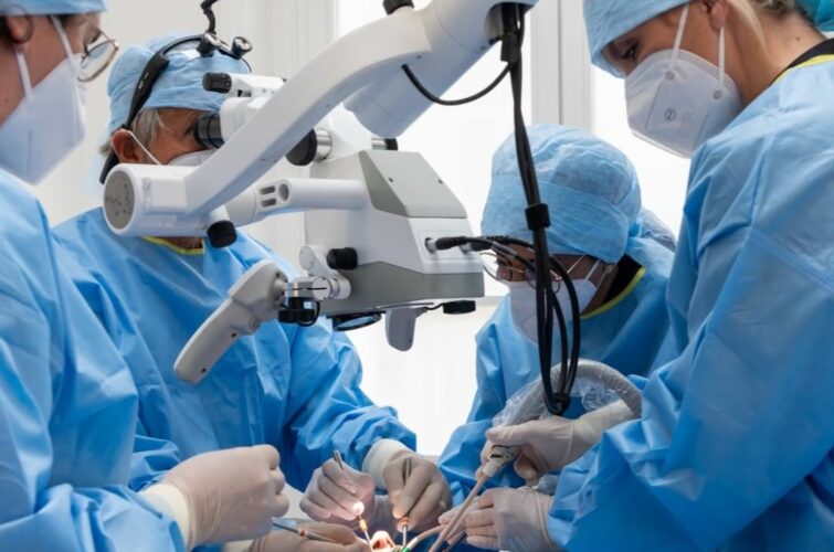 Microscopes – Diffusion Laser et Technology